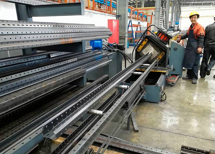 Warehouse Storage Racks Upright Teardrop Frames Roll Forming Machine